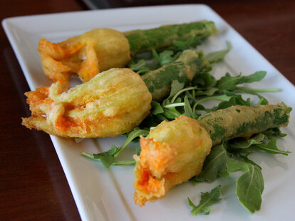 Rustic Canyon: A Bar in Santa Monica, CA - Thrillist