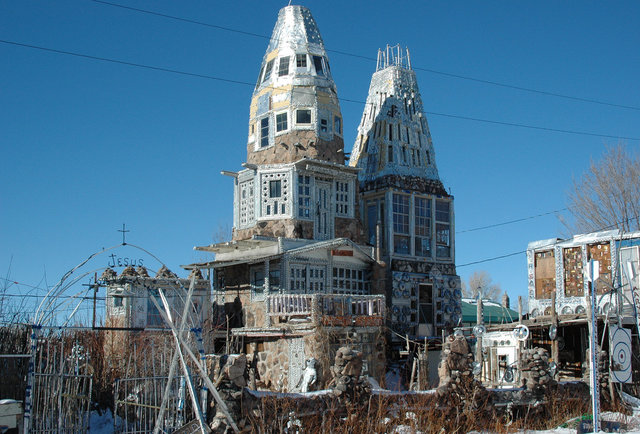 Weird Roadside Attractions - Strangest Road Trip Sights