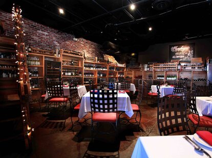 Grape Vine Cafe: A Bar in Las Vegas, NV - Thrillist