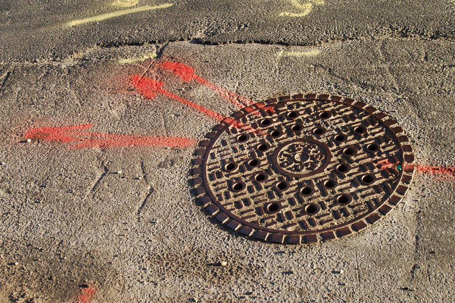 So NYC Manhole Covers Are Exploding Left and Right, and It's Terrifying ...