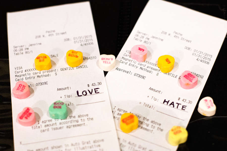 Valentine's Day Dinner - Waiters On Valentine's Day - Thrillist