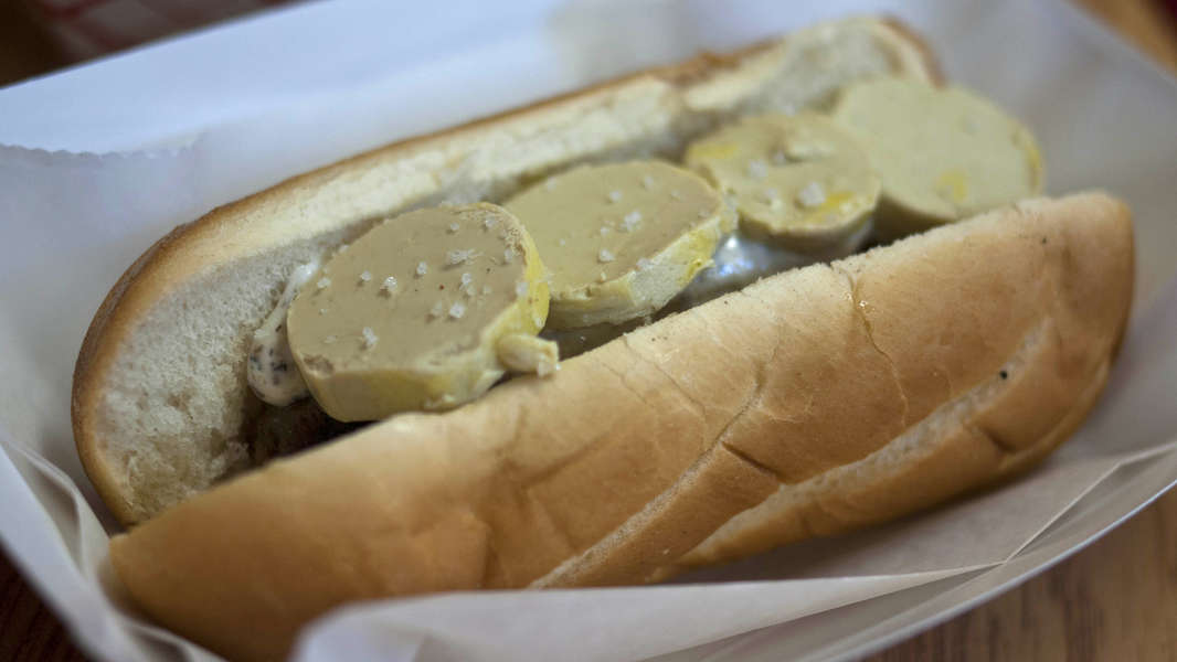 Hot Doug's Returning For One (Glorious!) Day Only This May - Thrillist