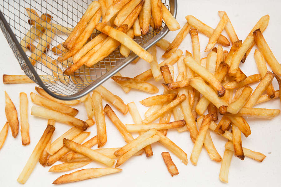 How to Make Perfect Homemade French Fries - Thrillist
