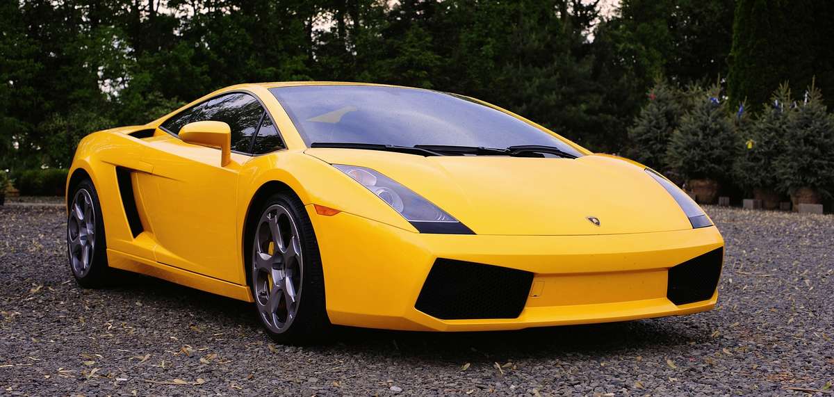 Dream Car Airport Rentals: Lamborghini, Tesla, and Ferrari Top Our List ...
