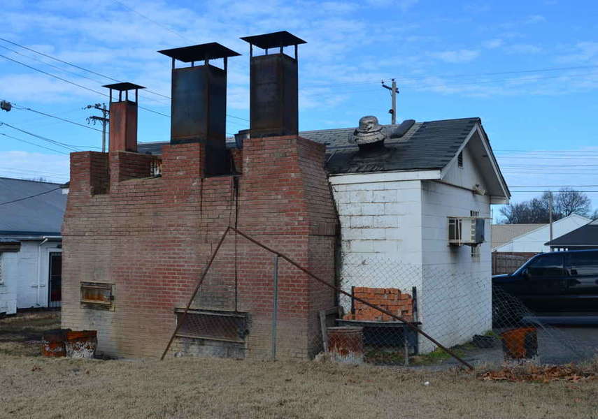 A&R Bar-B-Que: A Restaurant in Memphis, TN - Thrillist