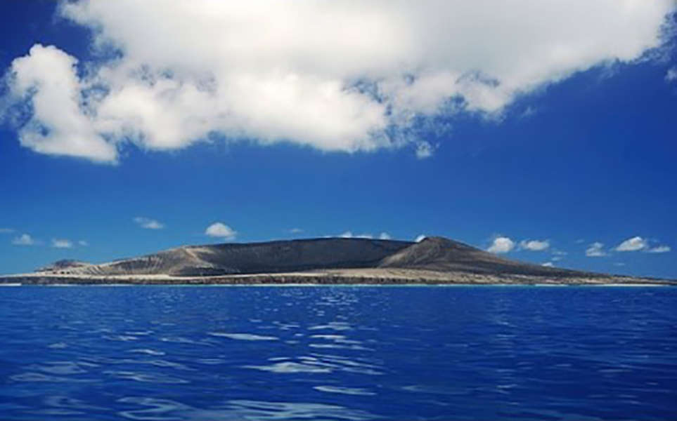 First Photos of Tonga's New Island - Thrillist