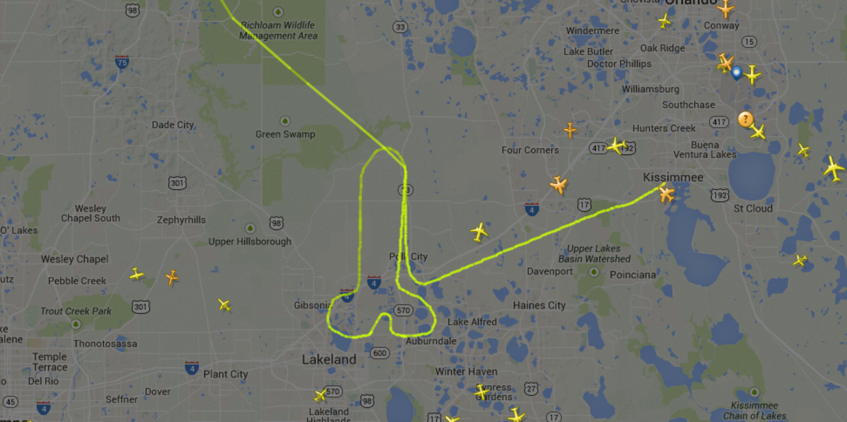 Pilot Draws Penis Flight Path Over Florida On FlightRadar24 - Thrillist