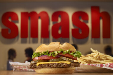 Get Free Burgers At the Grand Opening of Smashburger's New NYC Location ...