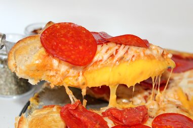 11 Next-Level Velveeta Recipes - Thrillist