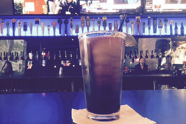 Austin Drinks With Limits - Thrillist