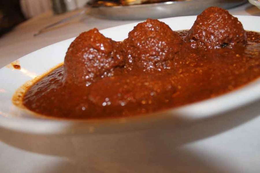 Reza's: A Restaurant in Chicago, IL - Thrillist