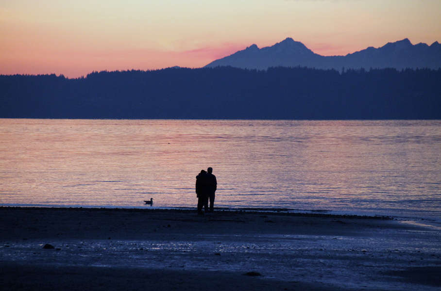 Why Dating In Seattle Is Different Than Anywhere Else - Thrillist