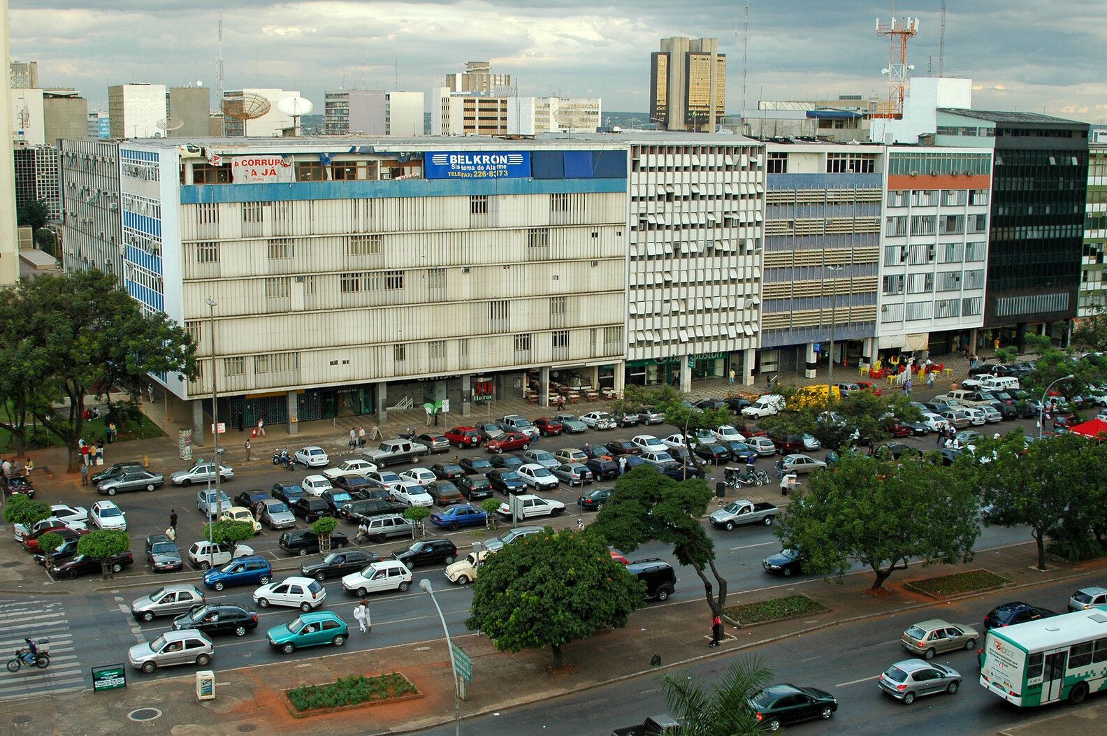 Cities With the Worst Urban Planning: Jakarta, Dubai, and Dhaka Top Our ...