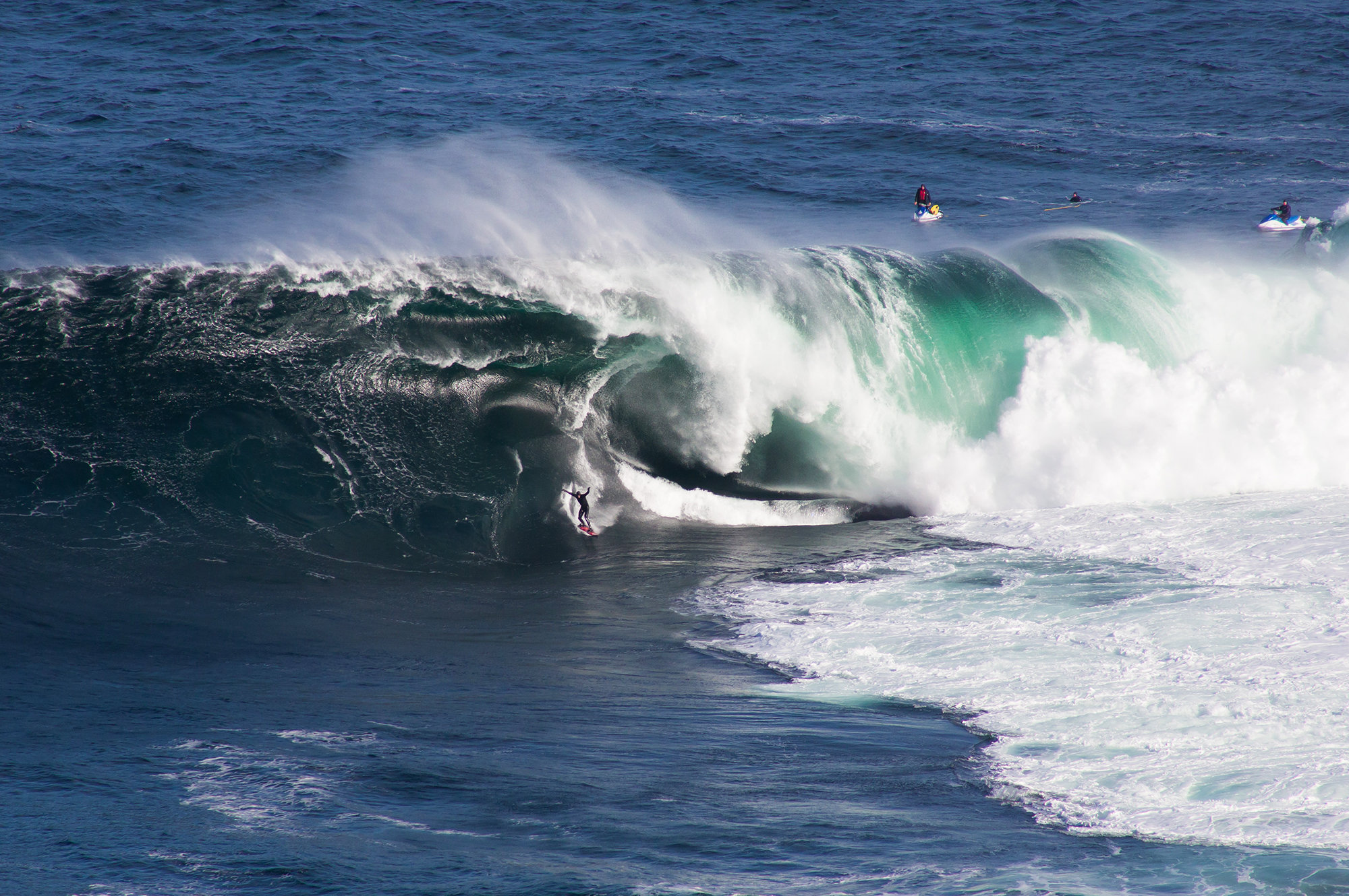The Most Exciting and Most Dangerous Surf Spots in the World