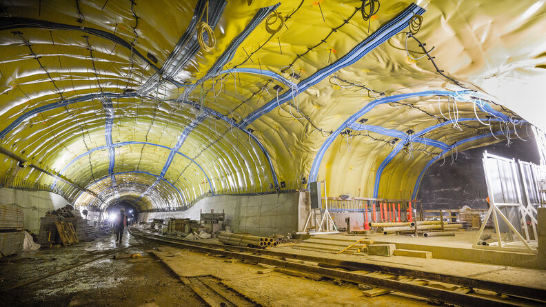 Incredible Photos Reveal Rare Glimpses Of MTA's Work Deep Under NYC ...