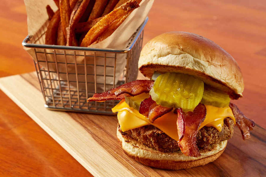 Crew Bar & Grill: A Bar in Chicago, IL - Thrillist