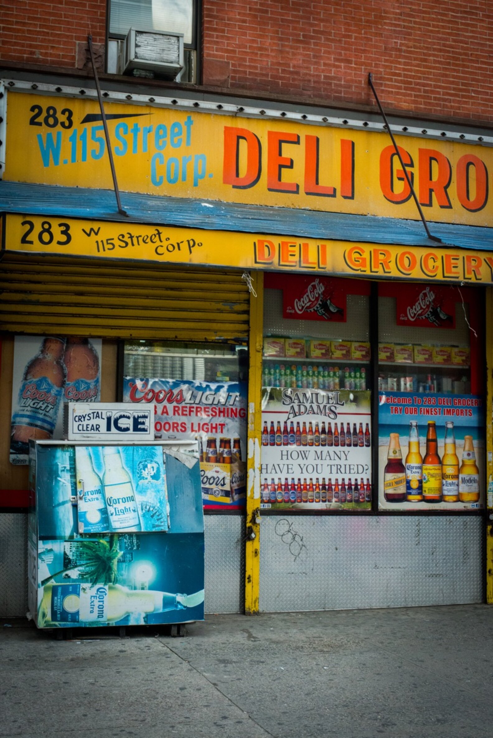 This Artist Photographed Over 1,900 Bodegas in Manhattan - Thrillist