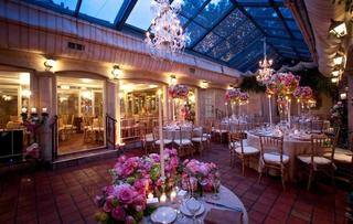 Kate Mantilini: A Los Angeles, CA Restaurant.