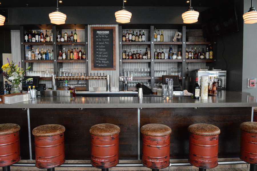 Provision No. 14: A Bar in Washington, D.C. - Thrillist