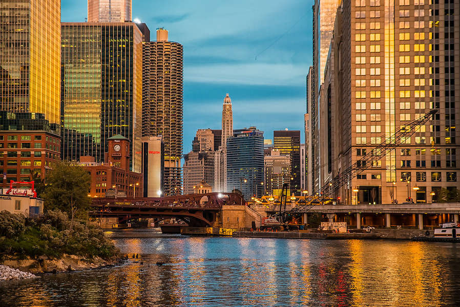 Best of Chicago from the Green Mill to Sue the Dinosaur - Thrillist