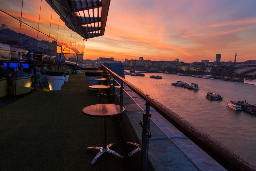 London Rooftops You Need to Be Drinking on - Best London Rooftop Bars ...