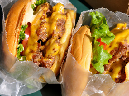 Chicago's Second Shake Shack is About to Land on Michigan Avenue ...