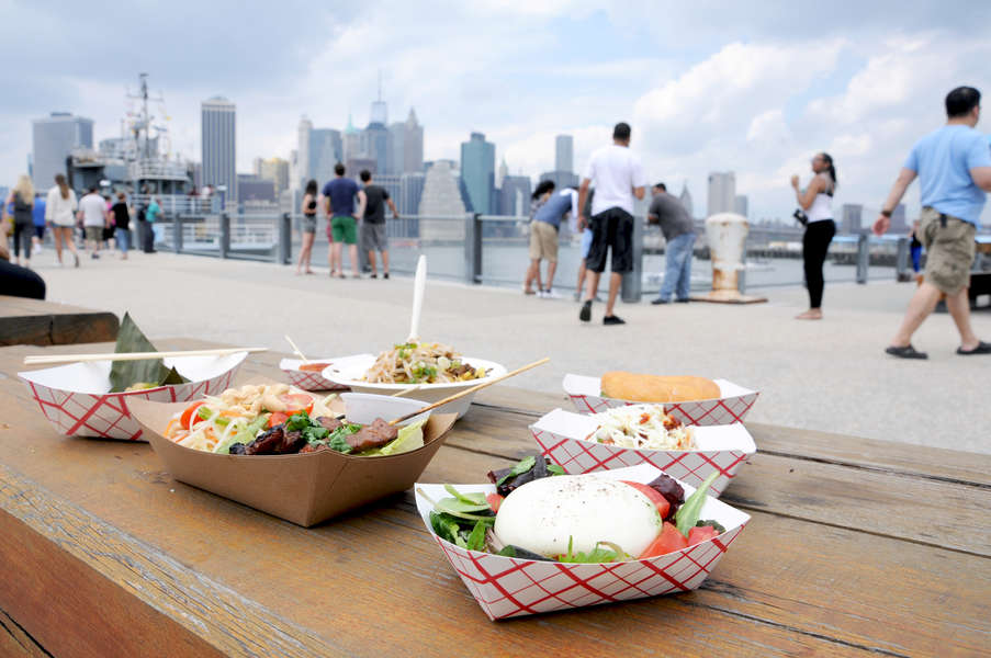 Smorgasburg Brooklyn: Complete Guide To The Best Food - Thrillist