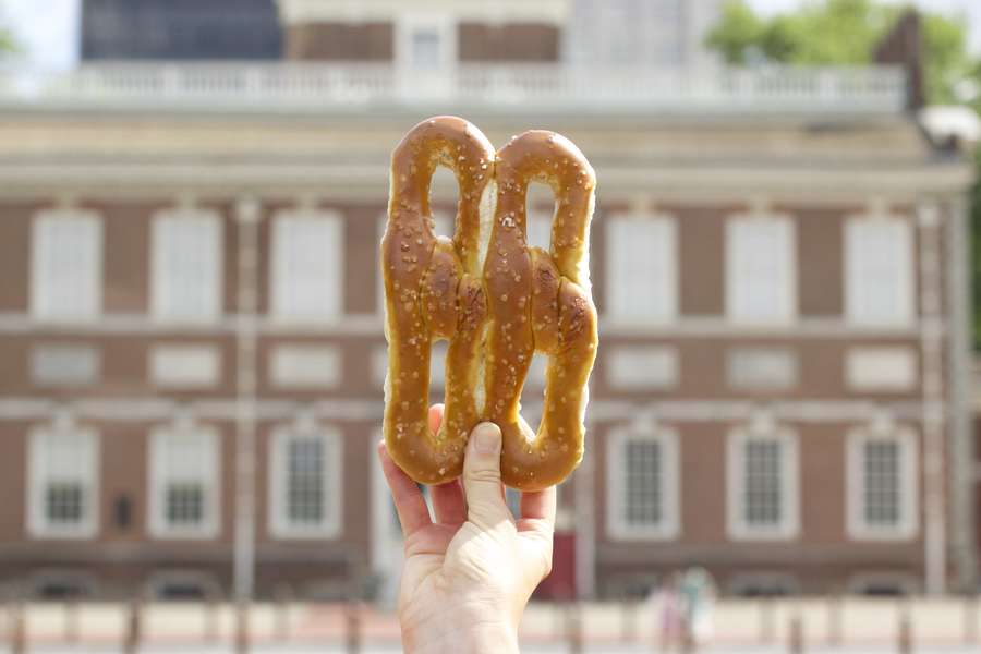 The Best Ways To Eat Pretzels in Philly - Thrillist