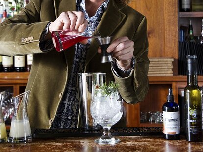 Bartenders Reveal Global Cocktail Trends - Thrillist