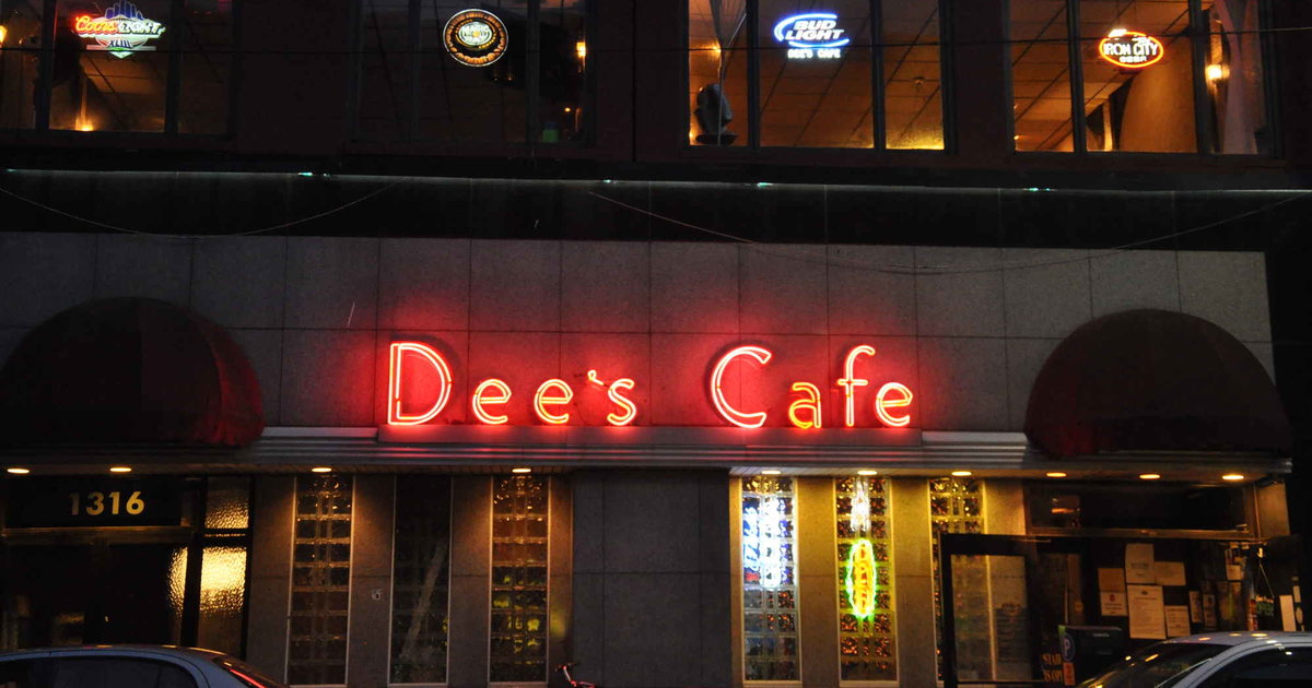 Dee's Cafe: A Pittsburgh, PA Bar.