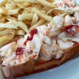 Legal Sea Foods Harborside - Thrillist Boston