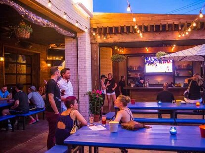 High Fives: A Bar in Dallas, TX - Thrillist