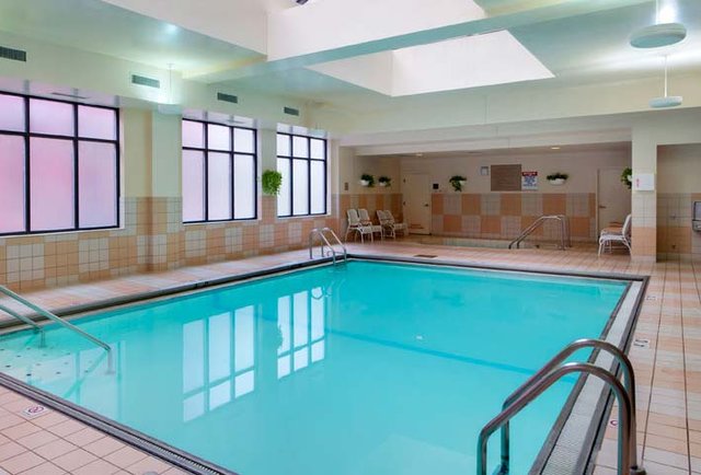 Sneak Into Chicago's Best Hotel Pools