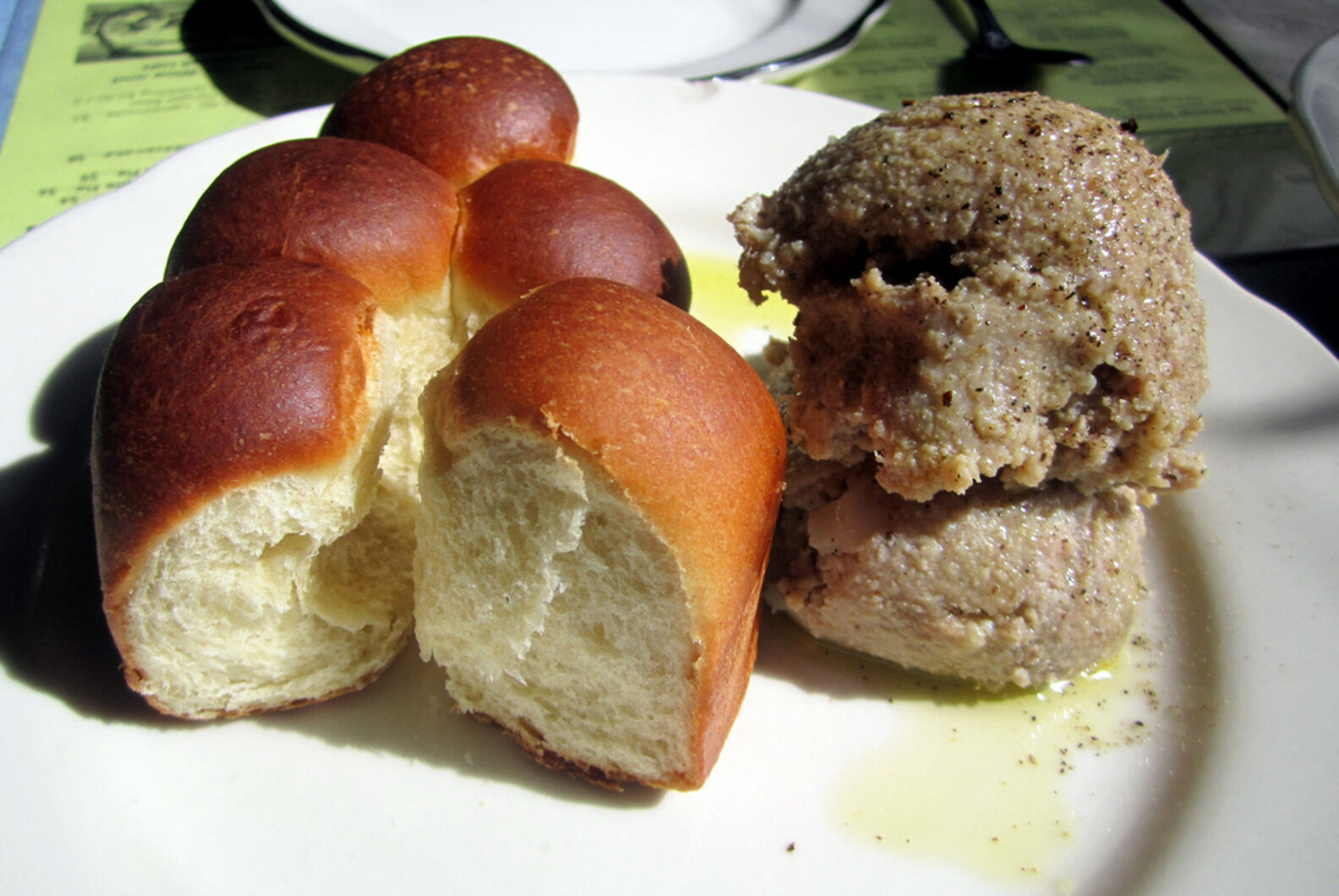 The 17 Best Breakfast Meats, Ranked - Thrillist