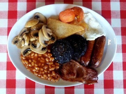 Best Traditional London Caffs - Best Full English Breakfasts - Thrillist