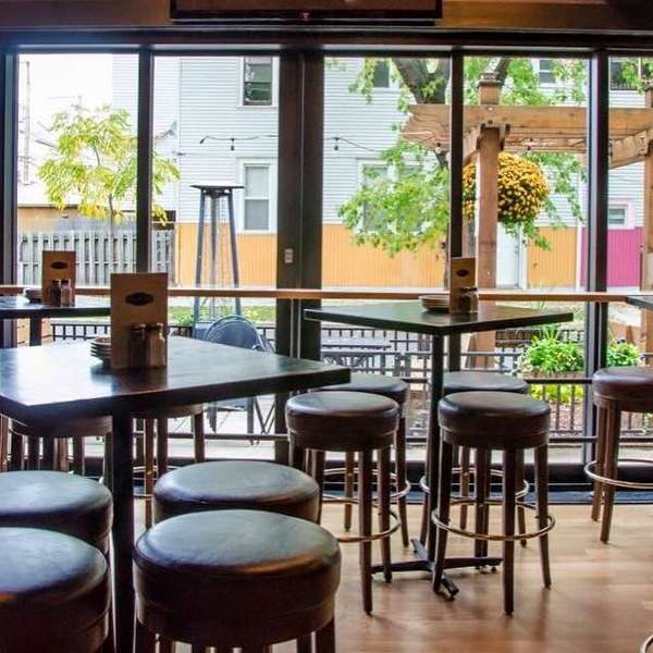 Schoolyard Tavern & Grill: A Bar in Chicago, IL - Thrillist
