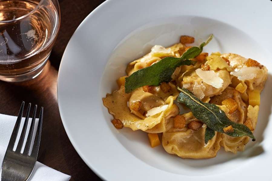 312 Chicago: A Bar in Chicago, IL - Thrillist