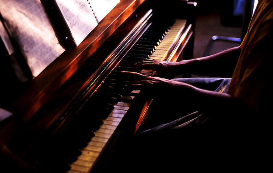 55 Bar: A Bar in New York, NY - Thrillist