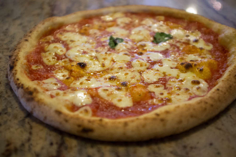 Italian Pizza Purists Want All Pizza Makers to be Licensed - Thrillist