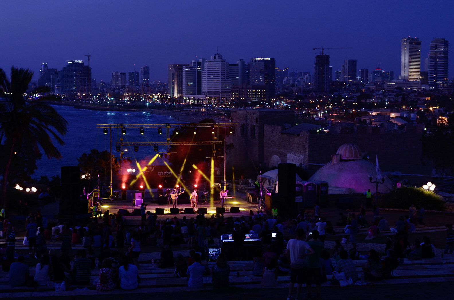 The 10 Best Beach Parties in the World - Thrillist