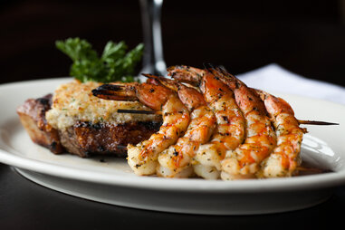 Best Restaurants Schaumburg, Illinois - 11 Excellent Places to Eat ...