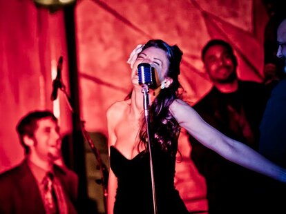 Cliff Bell's: A Bar in Detroit, MI - Thrillist