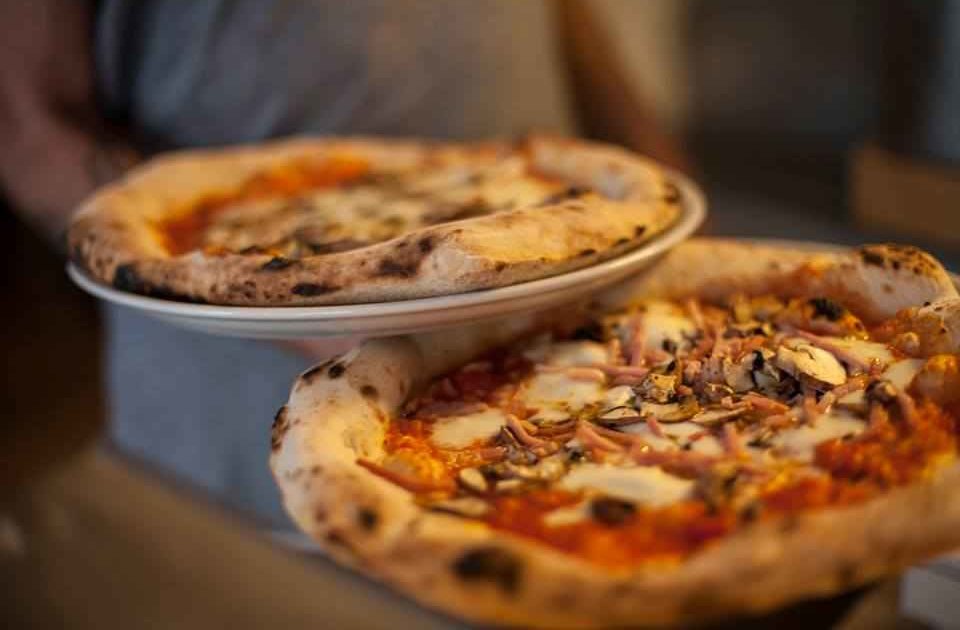 Standard Pizza: A Berlin, Germany Restaurant.