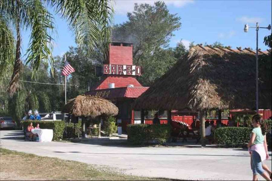 The Pit Bar-B-Q: A Restaurant in Miami, FL - Thrillist