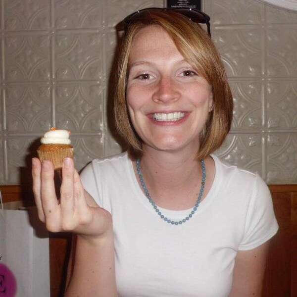 Beth Phillips Synk - Thrillist