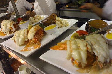 Best Restaurants in New Brunswick: The 14 Essential Places to Eat Near ...