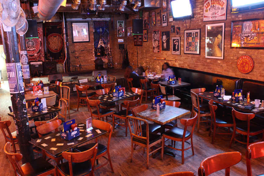 Reggies Rock Club: A Chicago, IL Bar.