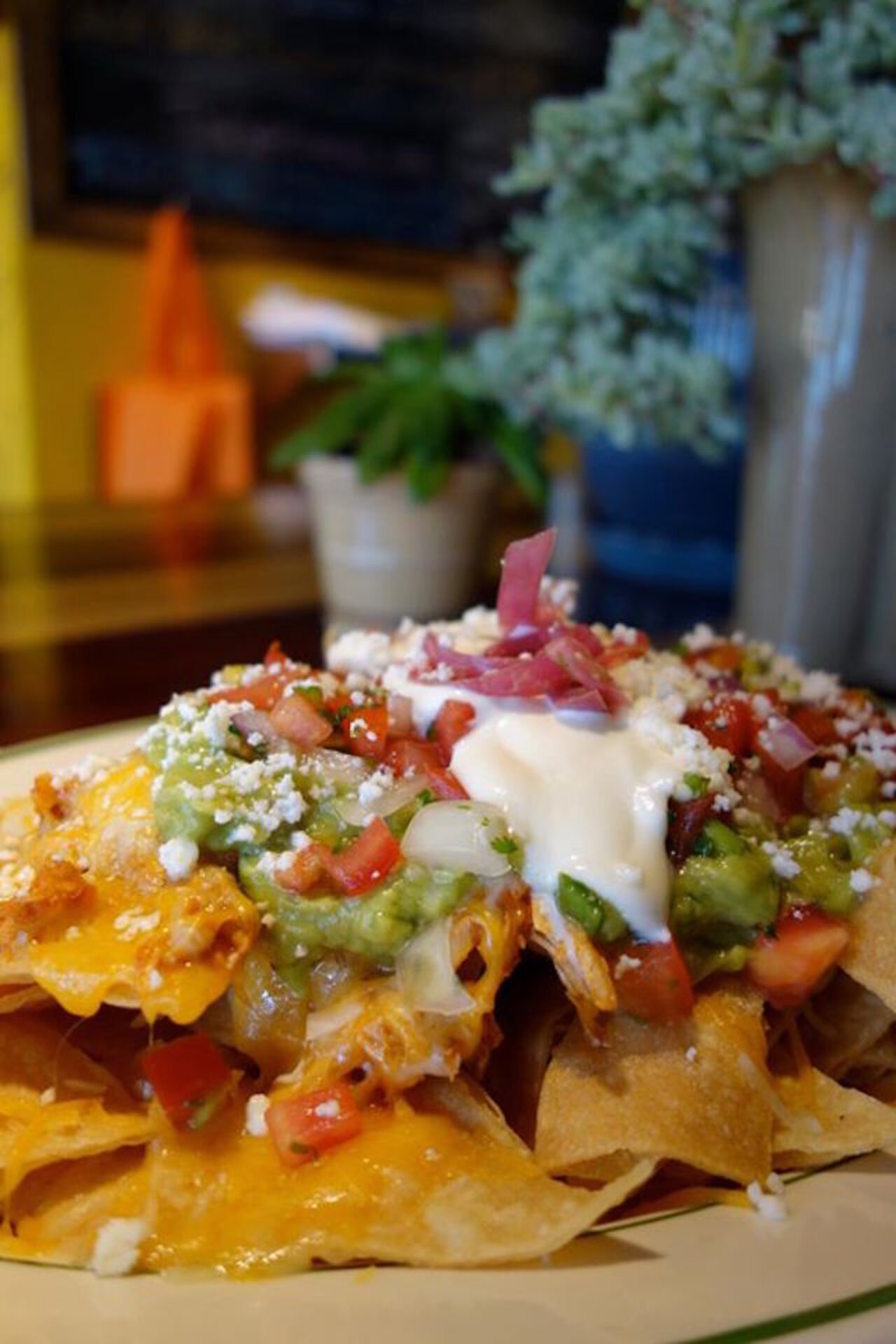 The 12 Best Nachos in Los Angeles - Thrillist