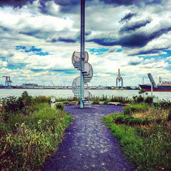 Washington Avenue Pier: A Restaurant in Philadelphia, PA - Thrillist