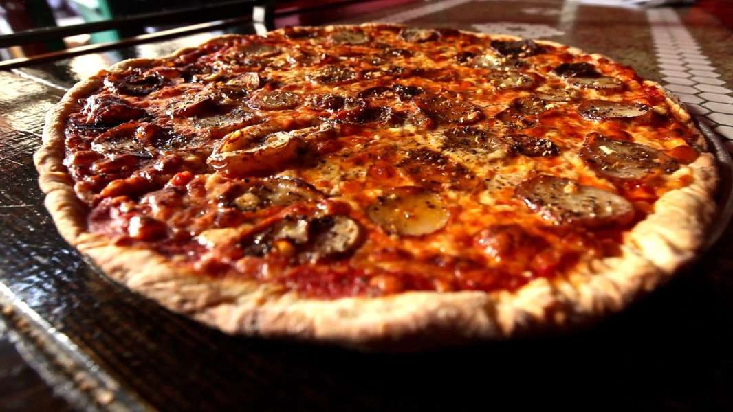 Seattle's Best Pizza - 11 Good Places for a Slice - Thrillist